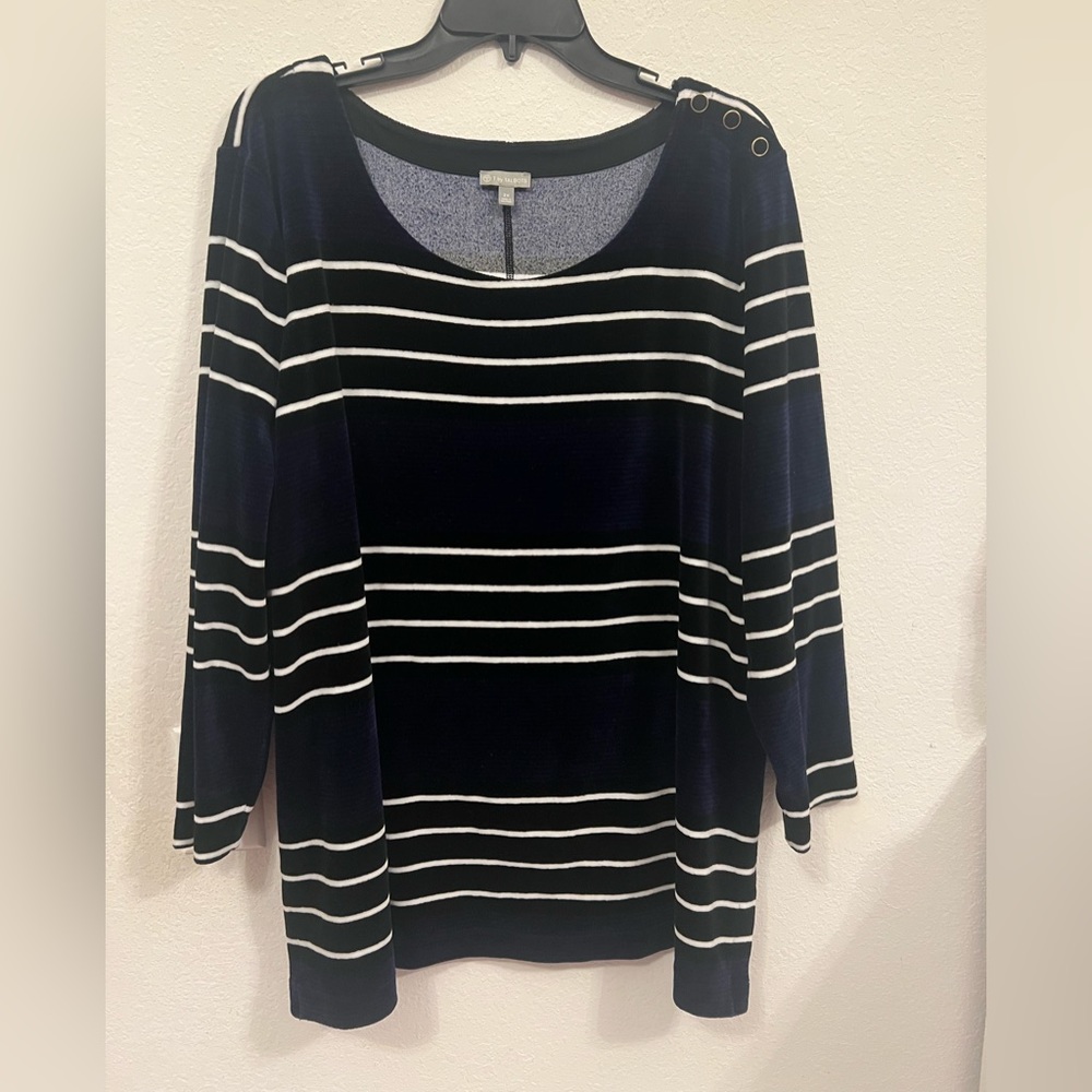 T By Talbots Top - Gem